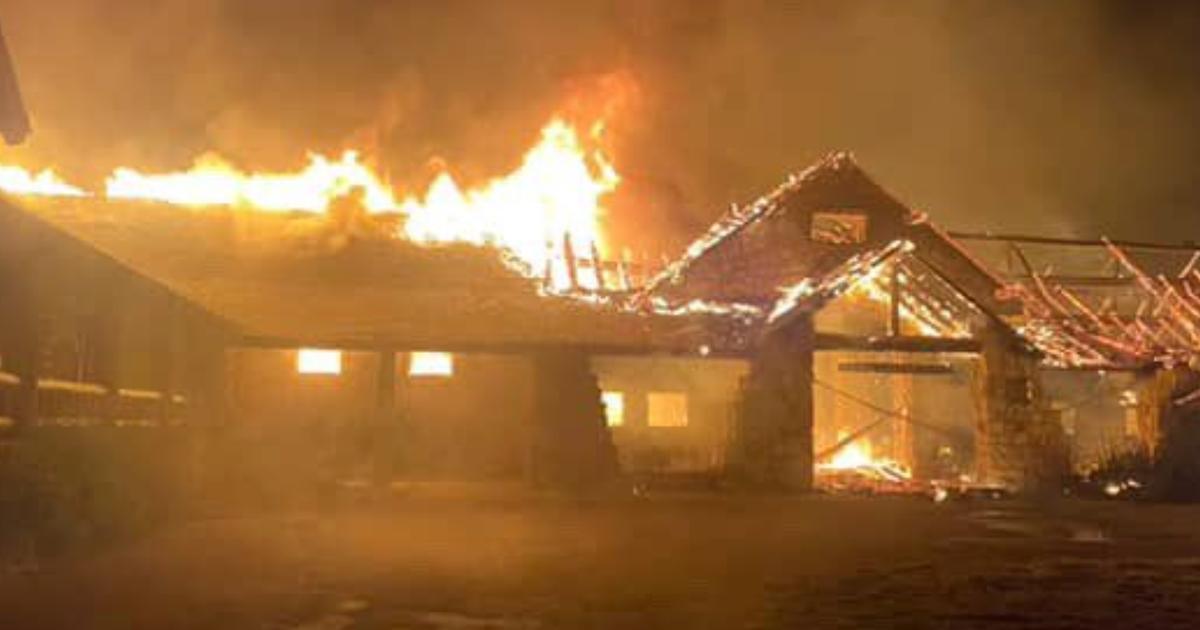 Un feu de forêt ravage un site historique du Grand Canyon - Trucs et ...