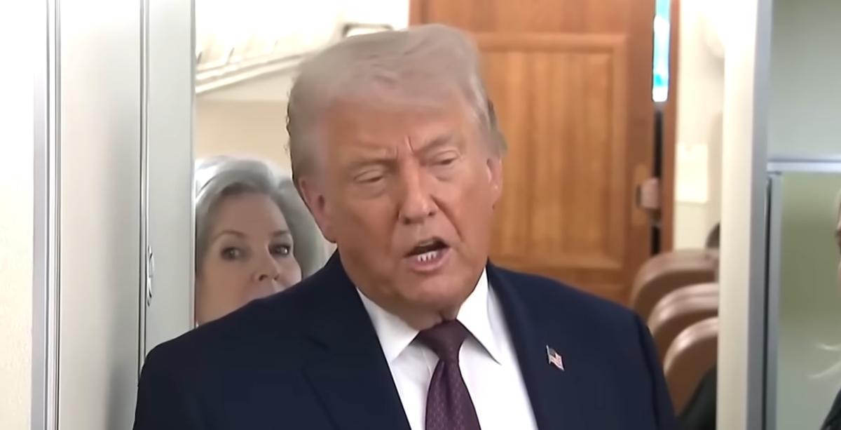 Donald Trump se ridiculise en tentant d’expliquer ce qui est arrivé à ...