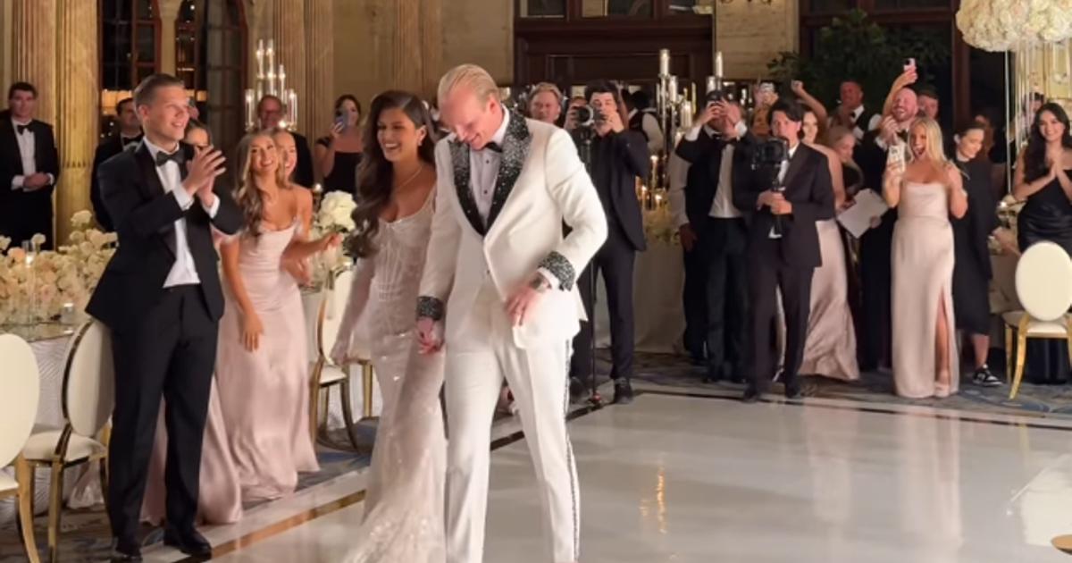 Ivan Demidov et sa blonde étaient invités au mariage de Patrik Laine et ...