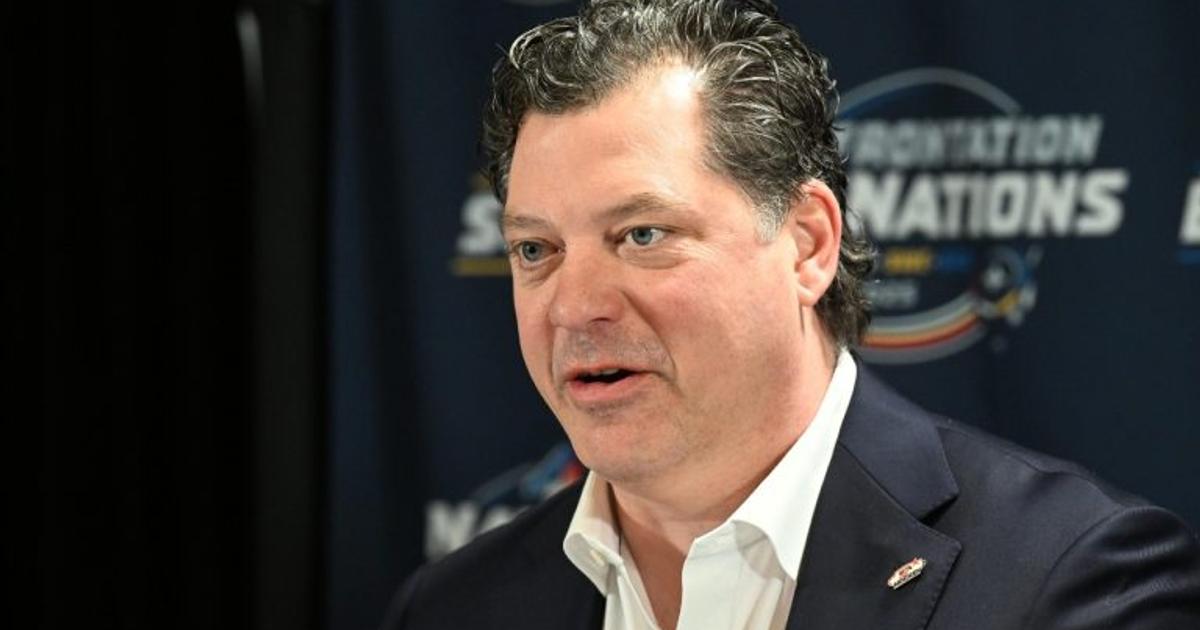 Bill Guerin explique sa décision d'ignorer Lane Hutson de Team USA ...