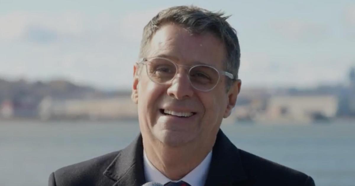 Éric Duhaime dénonce un sketch du Bye Bye 2025 qu’il trouve ...