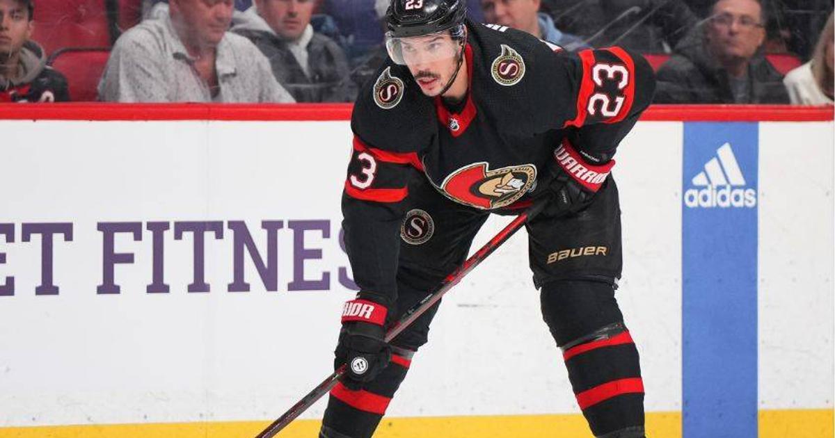 Free agent defenseman Travis Hamonic signs new contract! - HockeyFeed