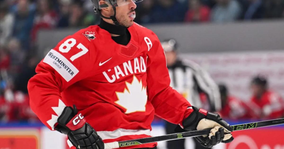 Quand Sidney Crosby s'incline devant le talent de Juraj Slafkovsky ...