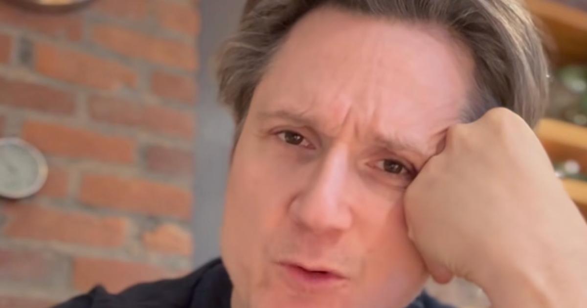 Simon Olivier Fecteau dit franchement ce qu’il a pensé du Bye Bye 2025 ...