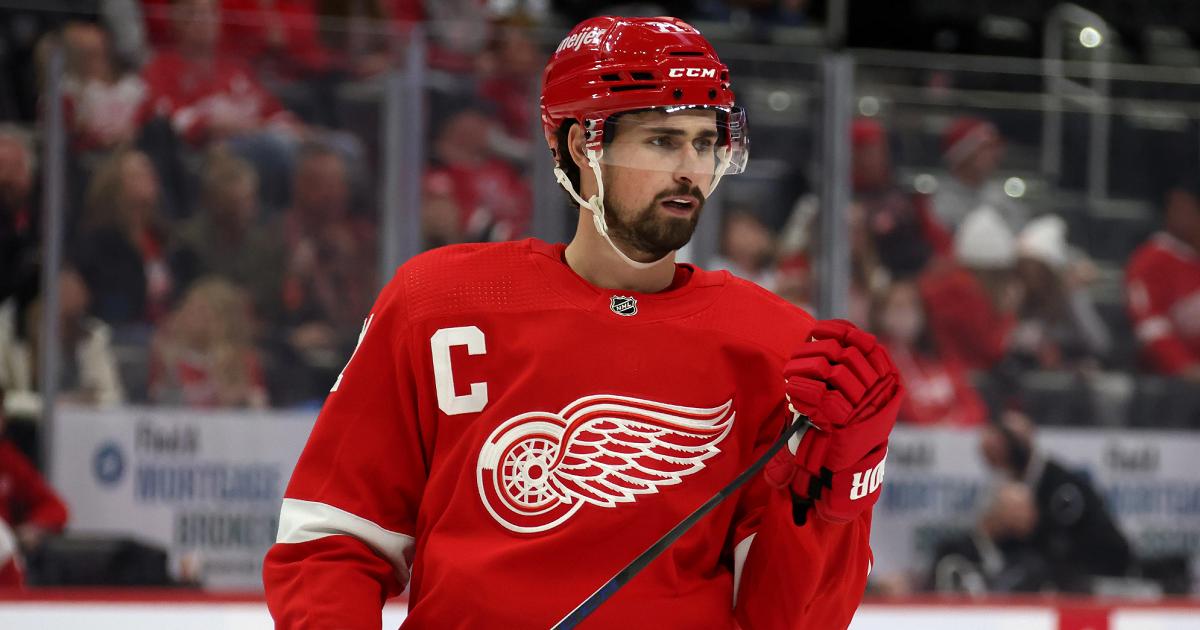Todd McLellan shares official update on Dylan Larkin. - HockeyFeed
